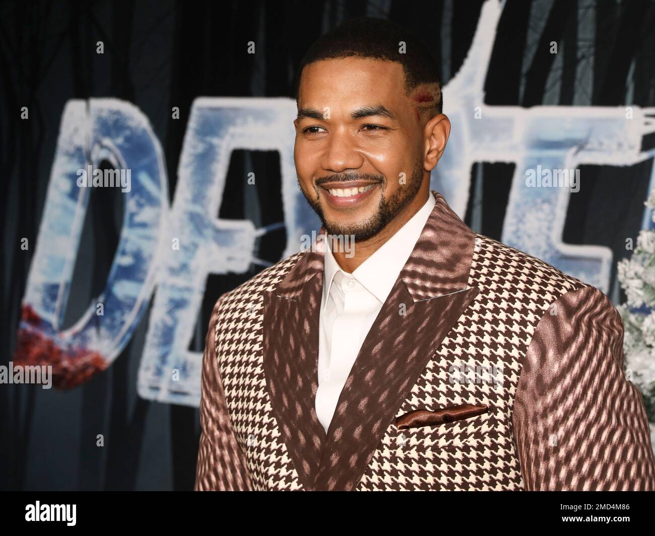 Actor Alano Miller attends the world premiere of the Showtime drama ...