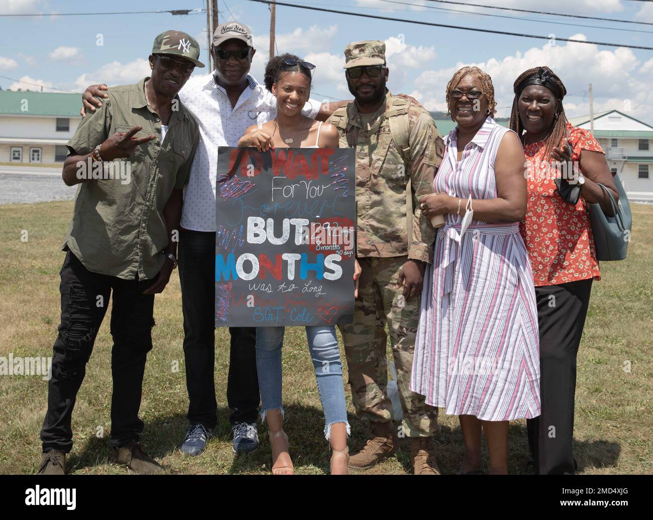 A Soldier from the 228th Engineer Company, 337th Engineer Battalion ...