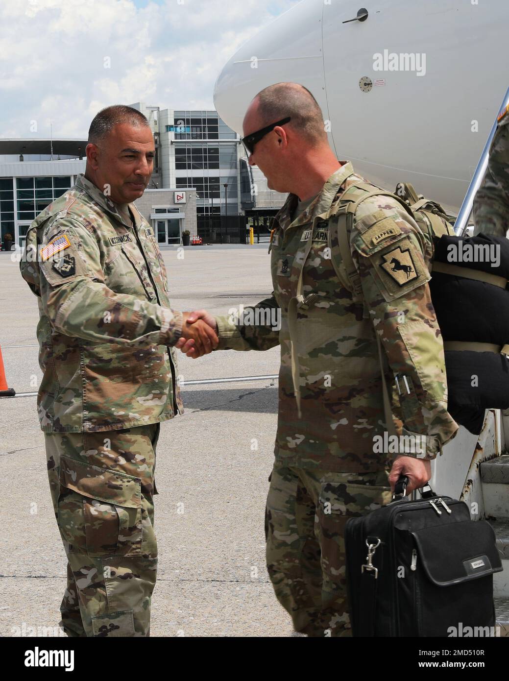 U.S. Soldiers with the 228th Engineer Company, 337th Engineer Battalion ...