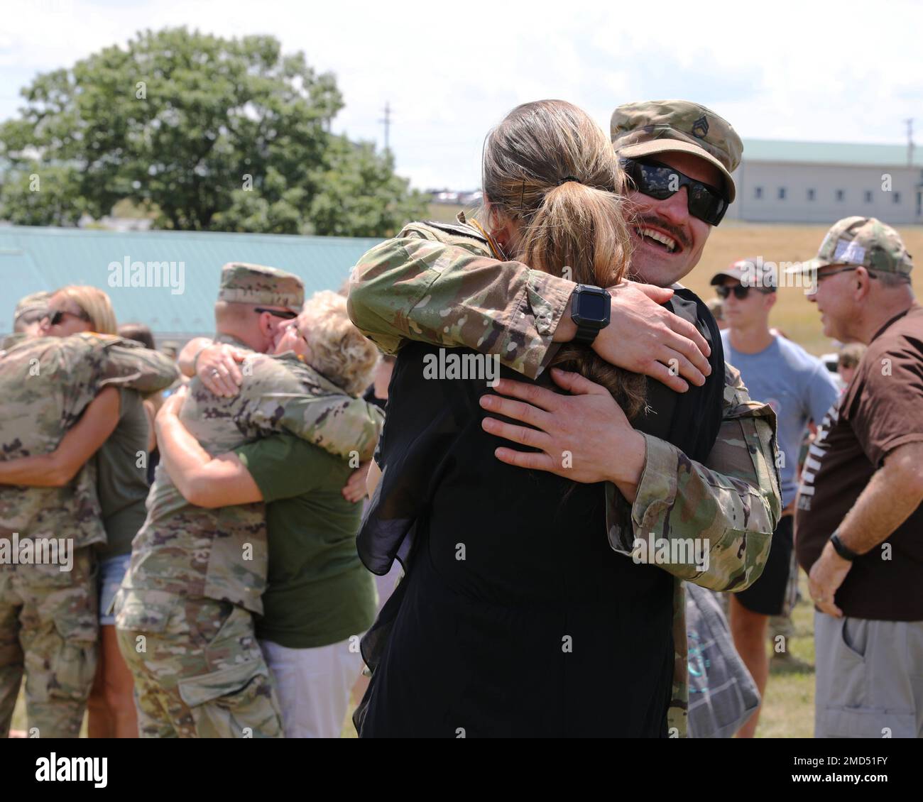 U.S. Soldiers with the 228th Engineer Company, 337th Engineer Battalion ...