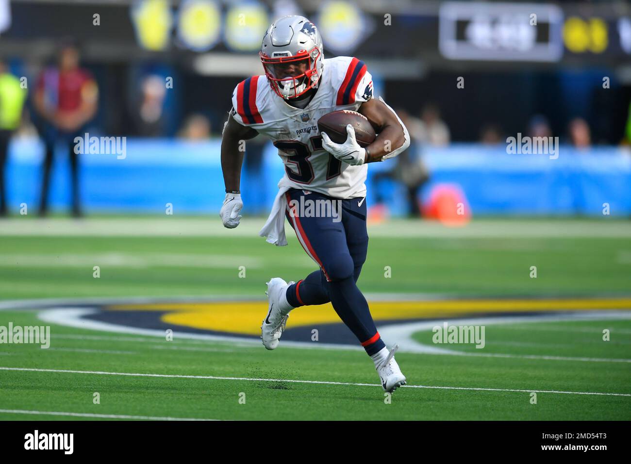 New England Patriots running back Damien Harris (37) in a professional ...