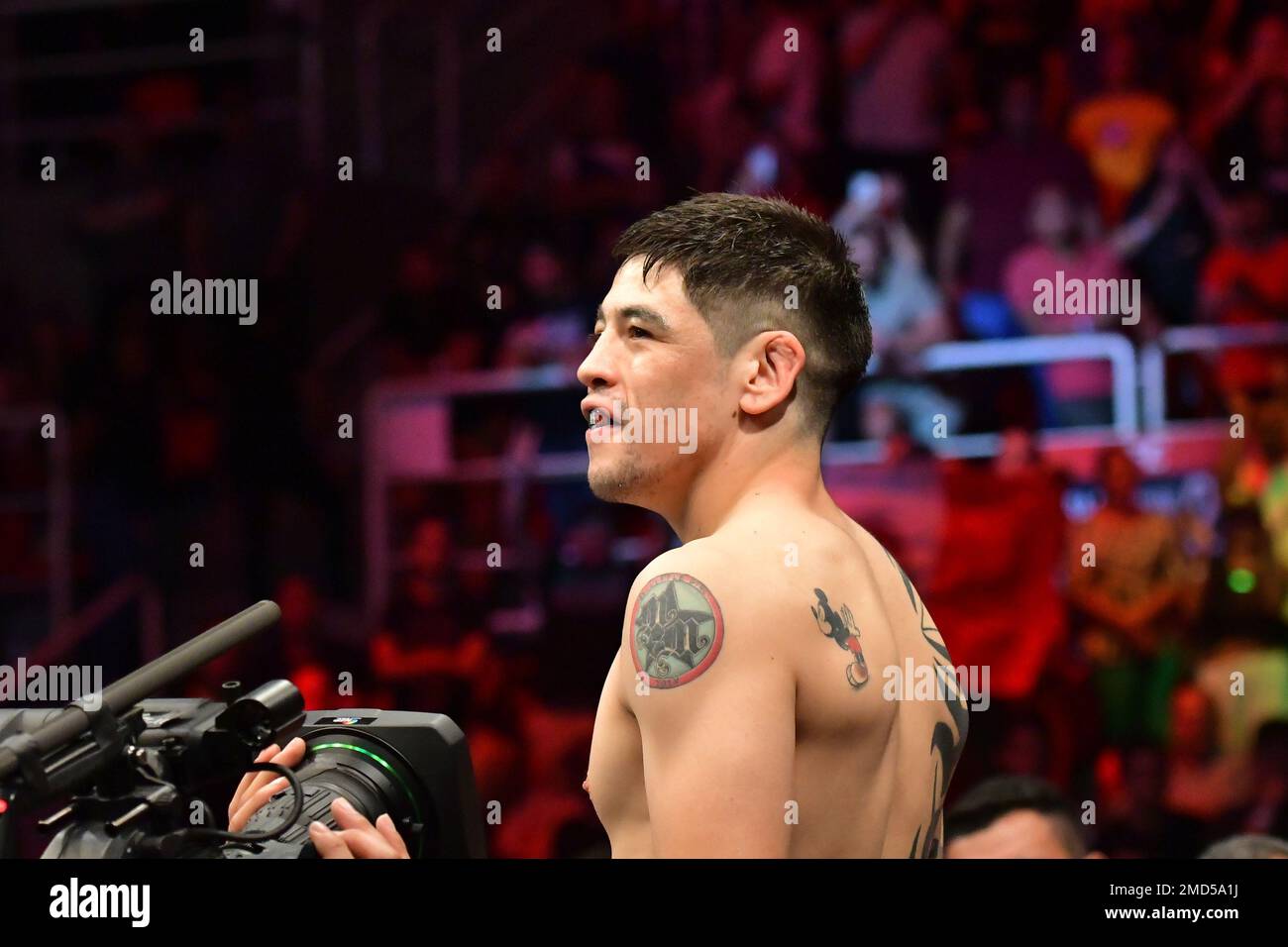 RIO DE JANEIRO, RJ - JANUARY 22: Brandon Moreno prepares to fight ...