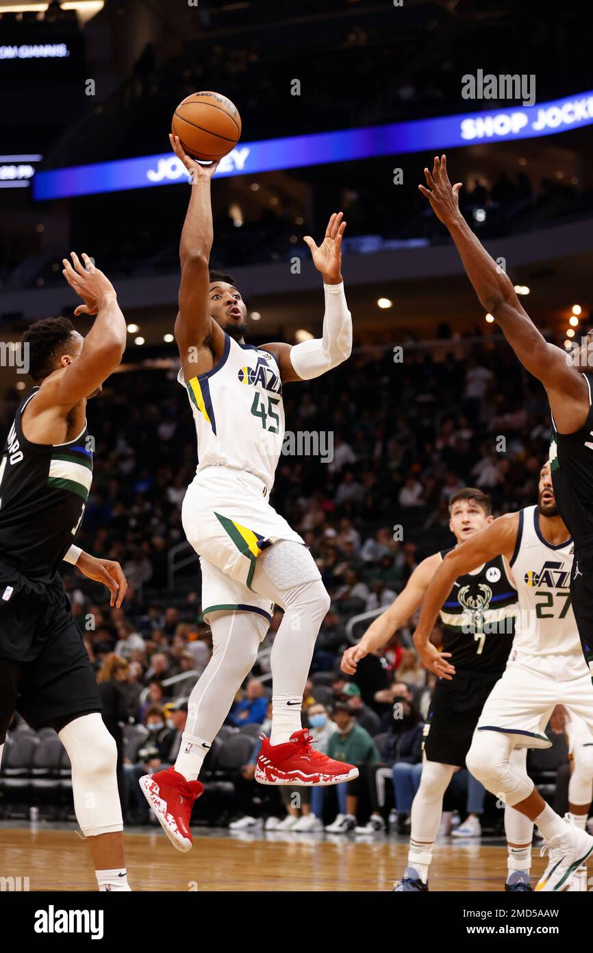 Utah Jazz guard Donovan Mitchell (45) shoots against the Milwaukee ...