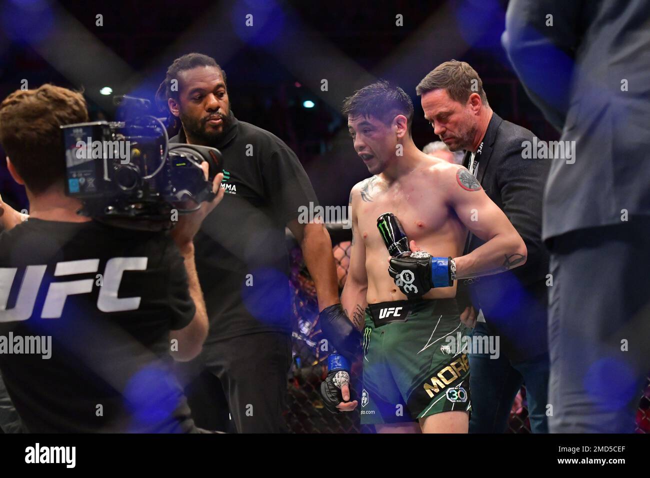 RIO DE JANEIRO, RJ - JANUARY 22: Brandon Moreno celebrates his victory ...