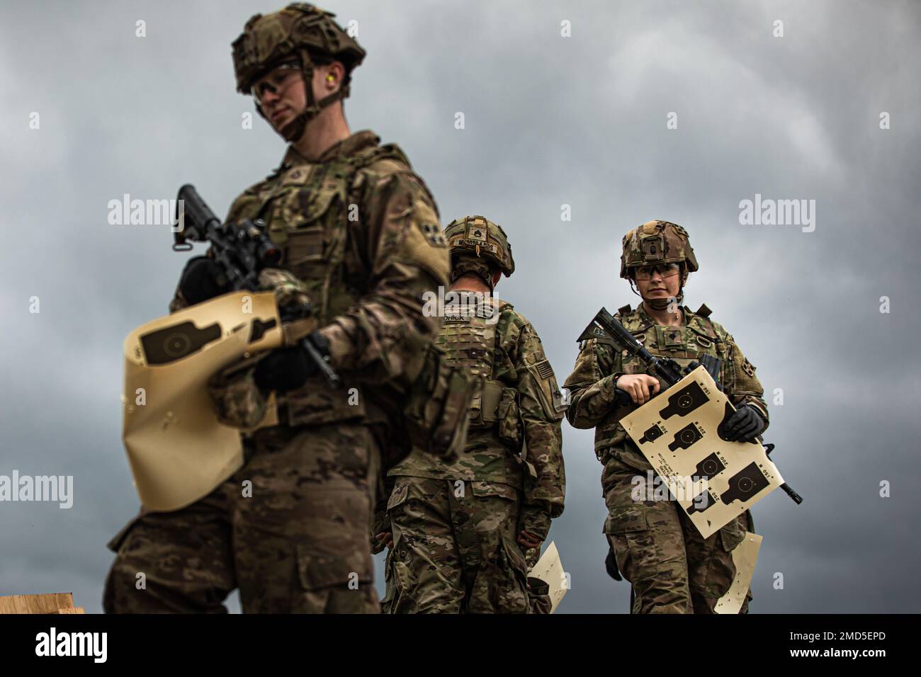 U.S. Soldiers assigned to the 1st Battalion, 66th Armor Regiment, 3rd ...