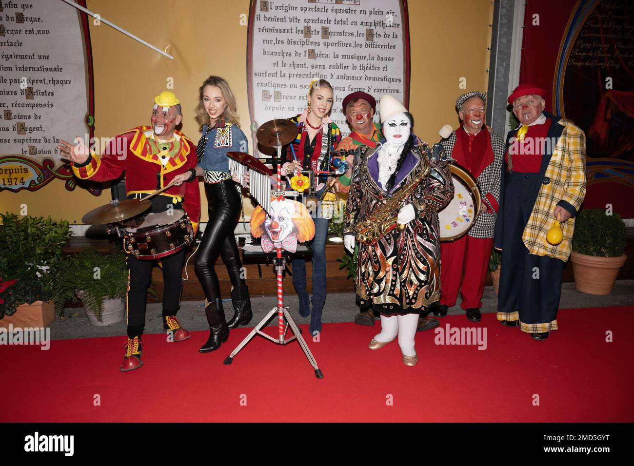 NO TABLOIDS: Princess Maria Carolina de Bourbon Siciles and Princess ...