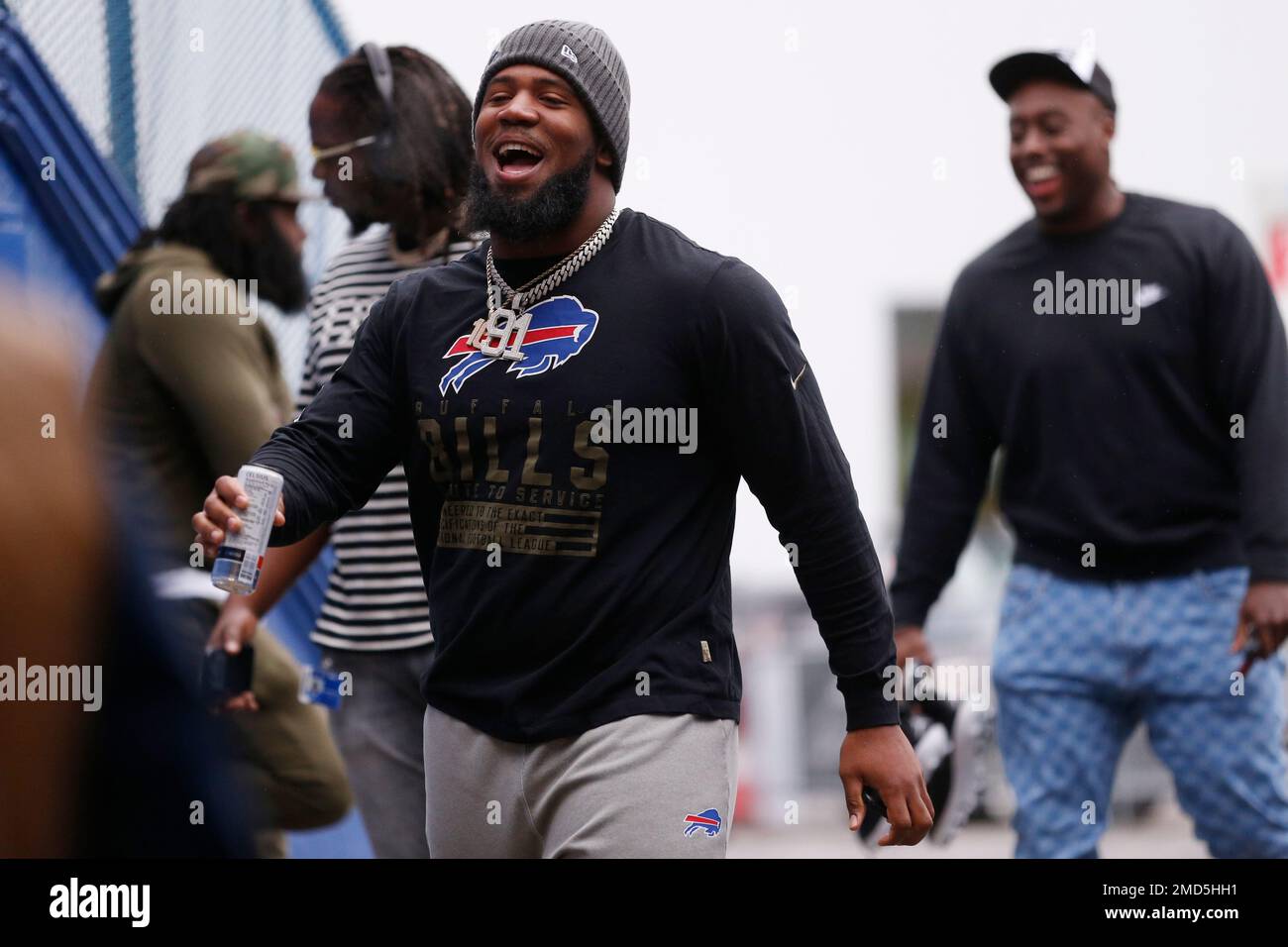 Buffalo Bills defensive tackle Ed Oliver heads to the locker room prior ...