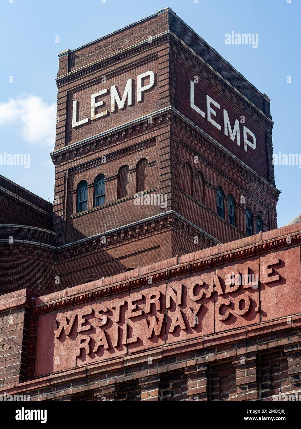 Industrial brewery scene hi-res stock photography and images - Alamy