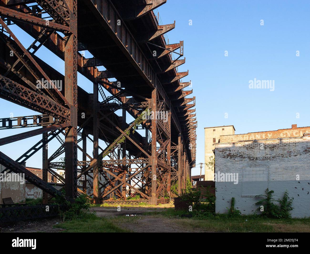 Underneath MacArthur railroad bridge in downtown St. Louis Stock Photo ...