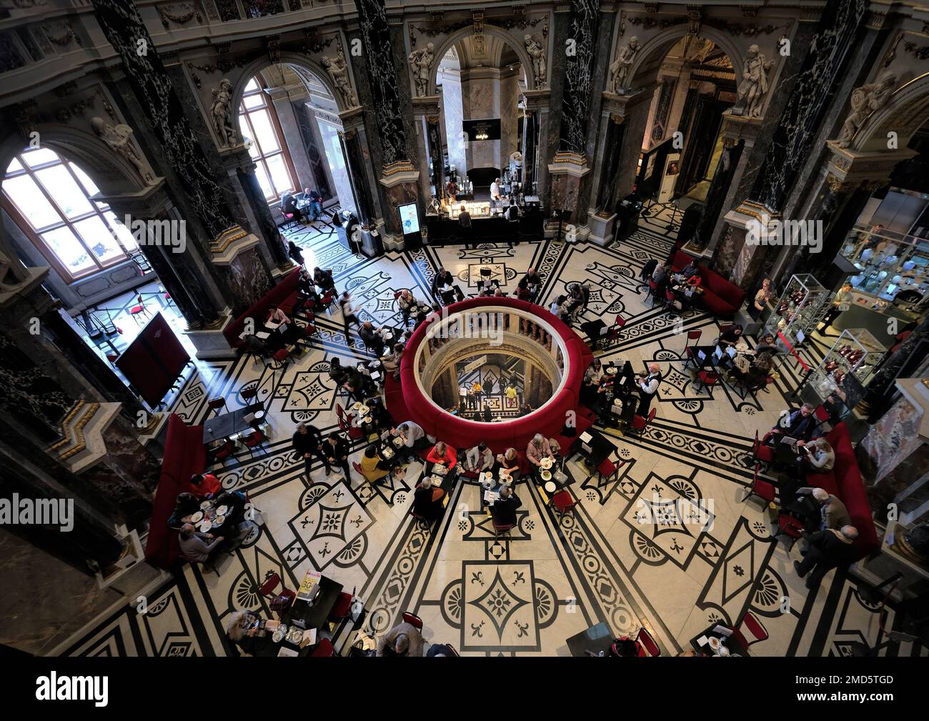 Vienna, Austria, Dec. 2019: Beautiful interior of artistic cafe inside ...
