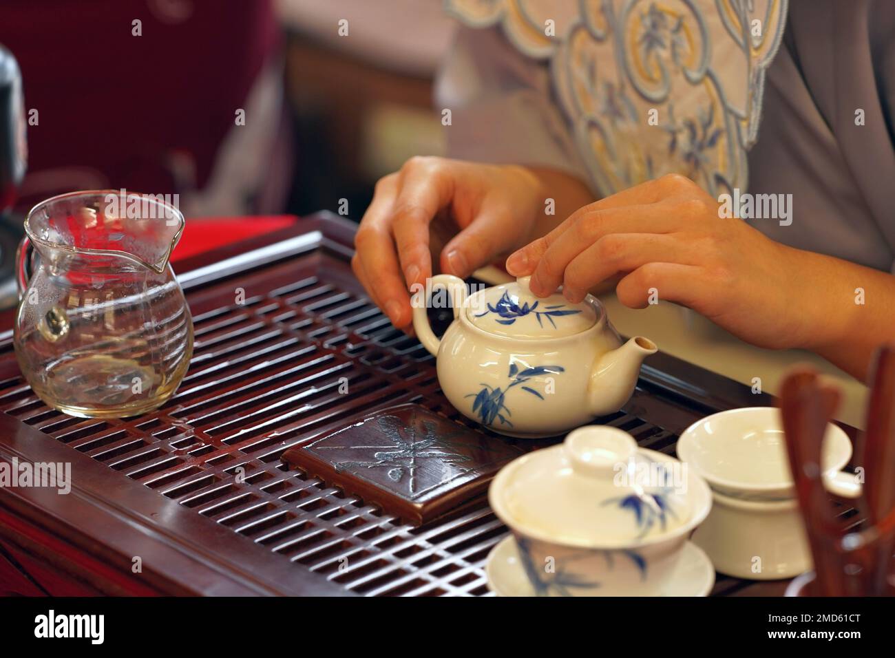Tea tasting hi-res stock photography and images - Alamy
