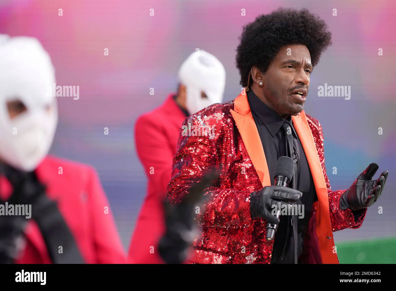 Al Roker dresses as The Weeknd during the "Today" show Halloween ...