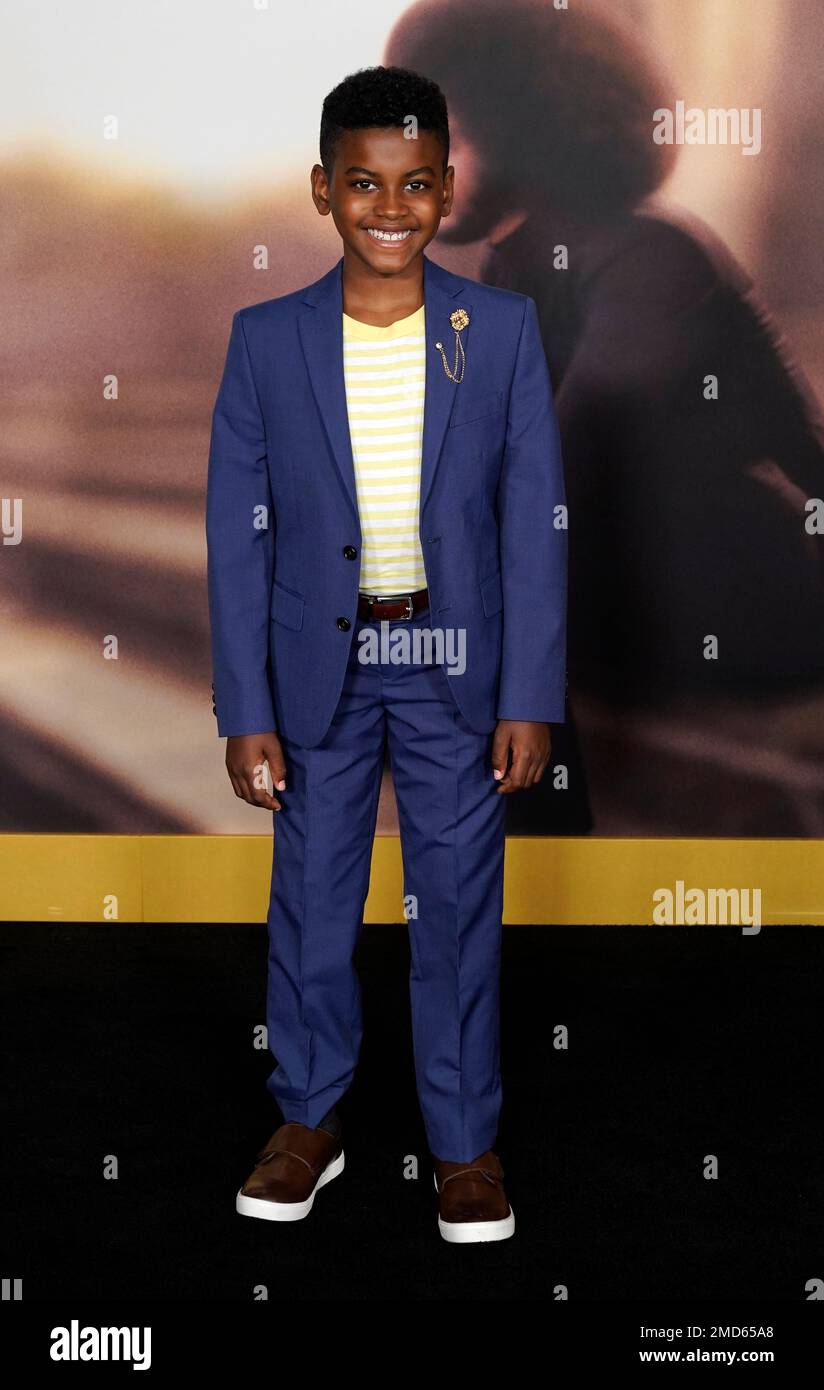 Peyton R. Perrine III, a cast member in "Colin in Black and White ...