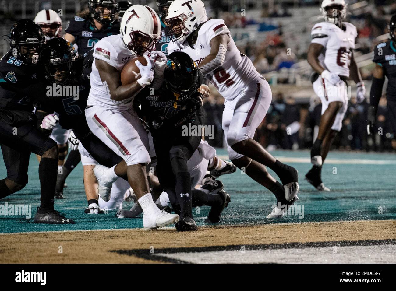 Troy running back Kimani Vidal (0) rushes for a touchdown during the ...