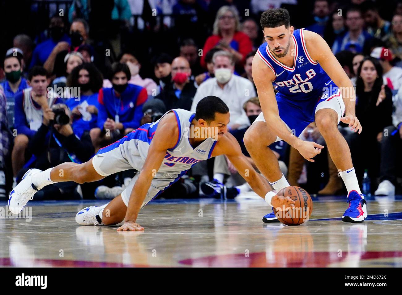 Detroit Pistons' Frank Jackson, left, and Philadelphia 76ers' Georges ...