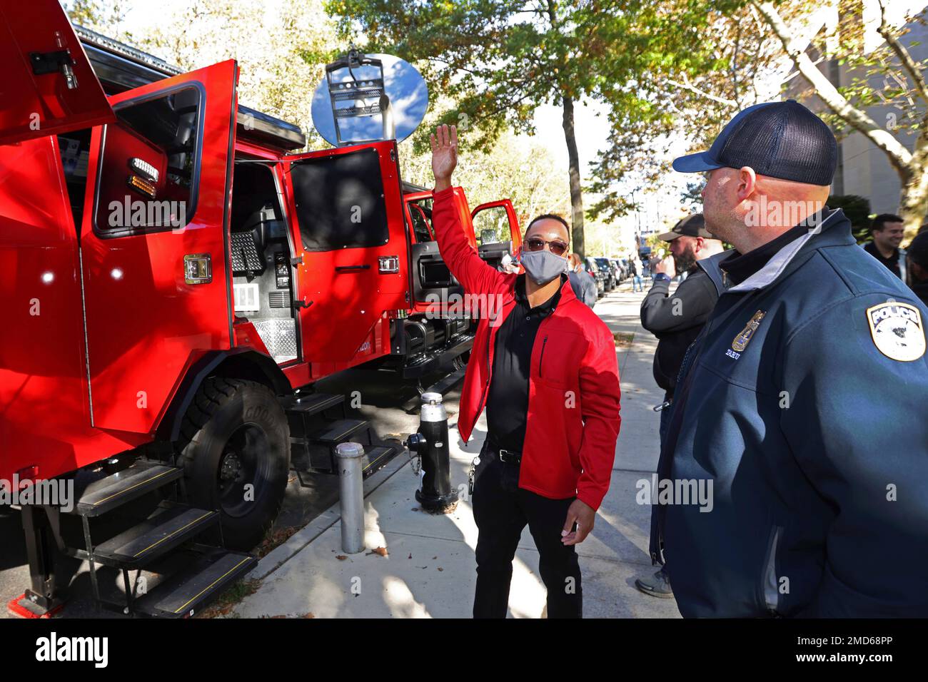 IMAGE DISTRIBUTED FOR VERIZON FRONTLINE - Verizon Frontline showcases ...