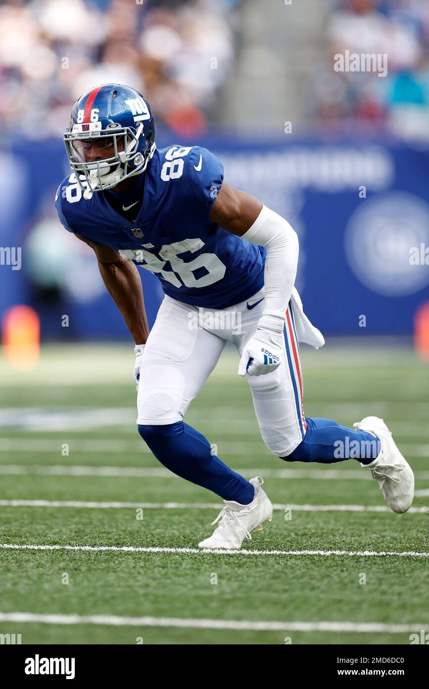 New York Giants wide receiver Darius Slayton (86) runs against the ...