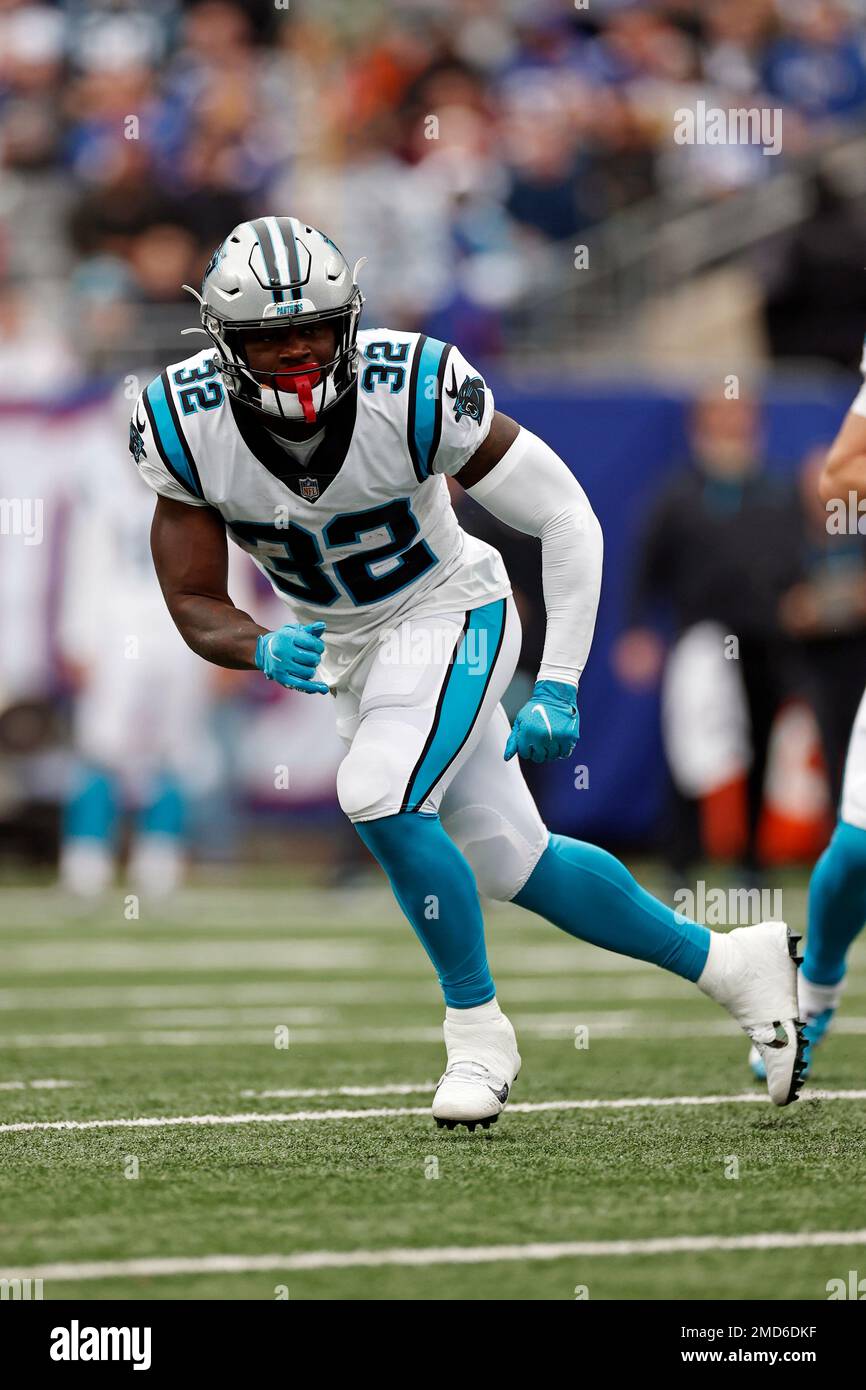 Carolina Panthers running back Royce Freeman (32) runs against the New ...