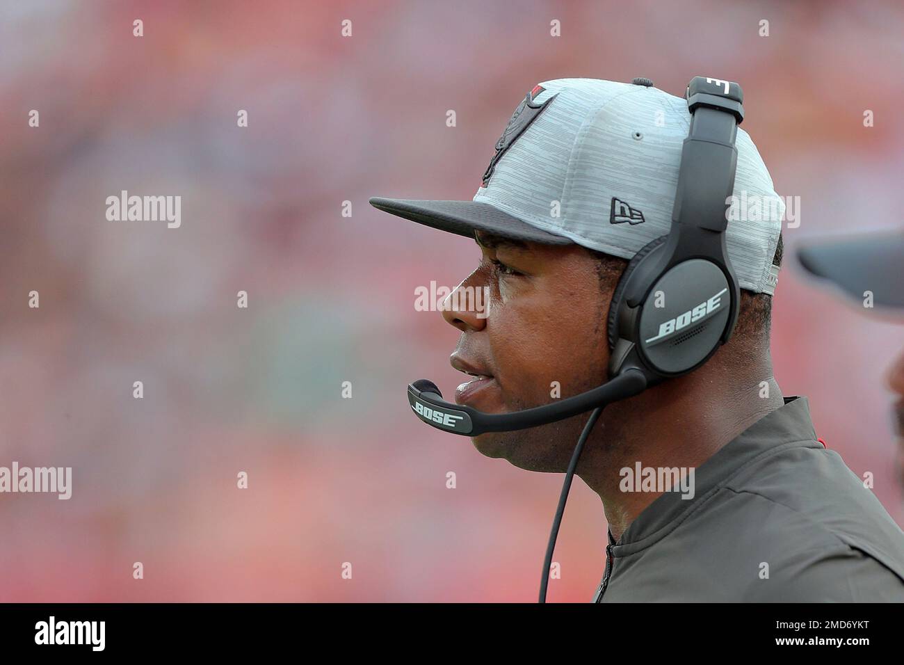 Tampa Bay Buccaneers offensive coordinator Byron Leftwich calls a play ...