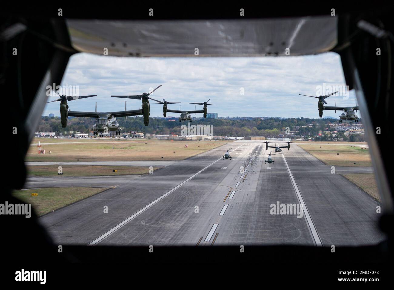 March air reserve base hi-res stock photography and images - Alamy