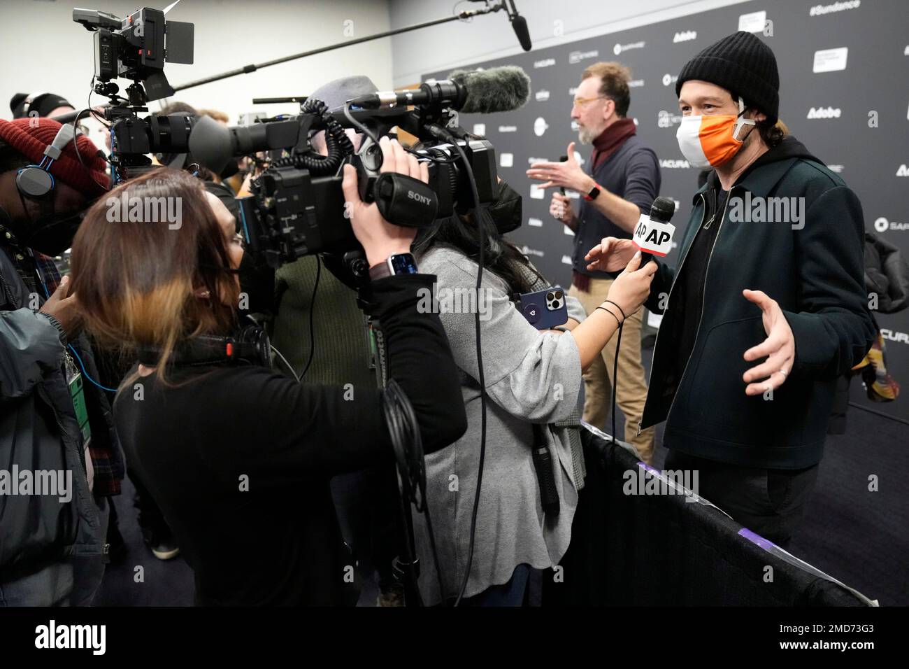 Joseph Gordon-Levitt attends the premiere of "Flora and Son," at The Ray Theater during the 2023 ...