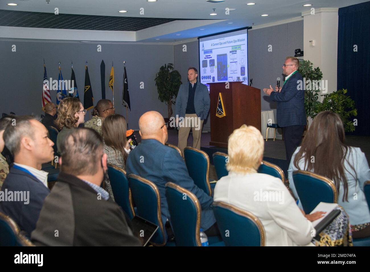 Management approach hi-res stock photography and images - Alamy