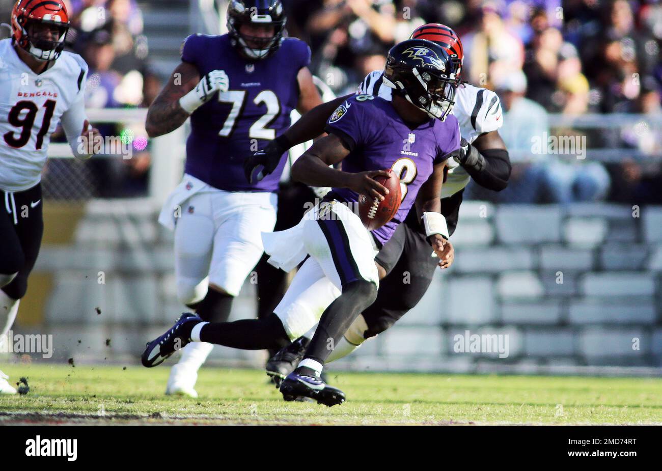 Baltimore Ravens quarterback Lamar Jackson (8) runs during an NFL ...