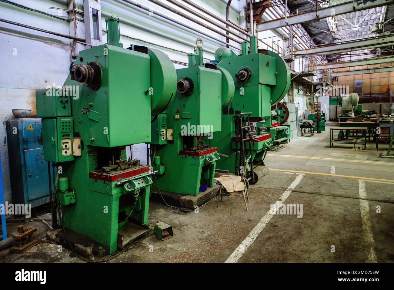 Metal press form stamping machine Stock Photo - Alamy