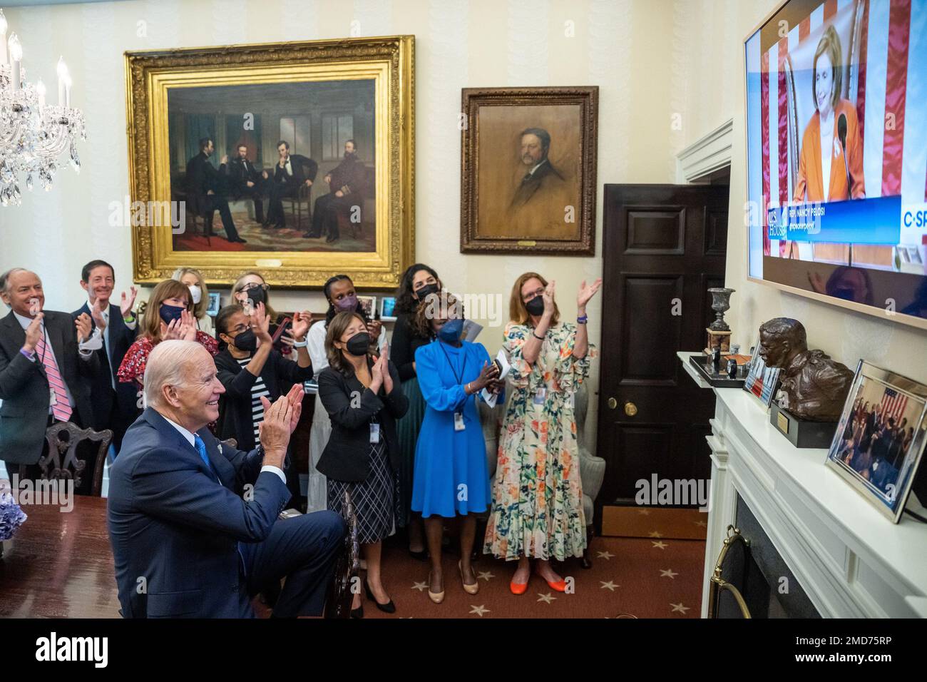 Gun reform bill hi-res stock photography and images - Alamy