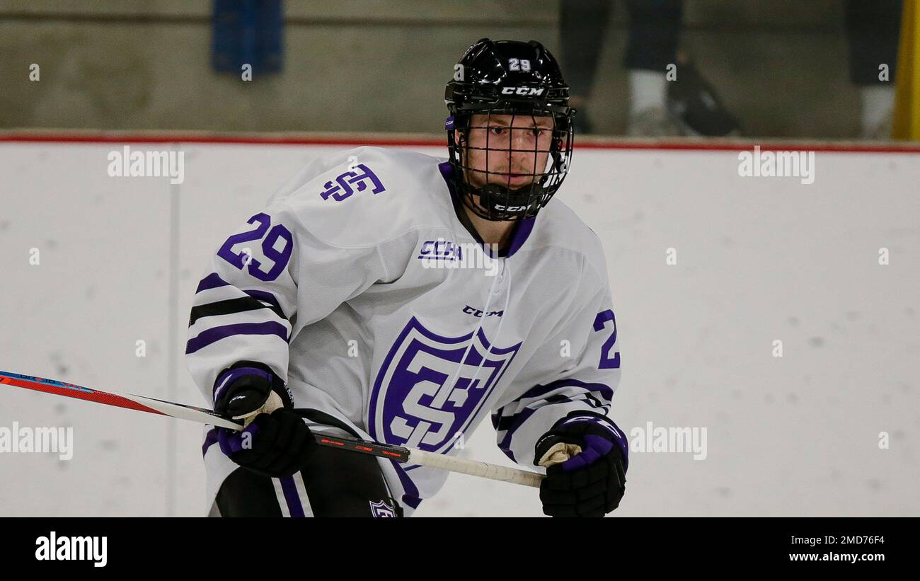 St. Thomas' Christiano Versich during an NCAA hockey game on Friday ...