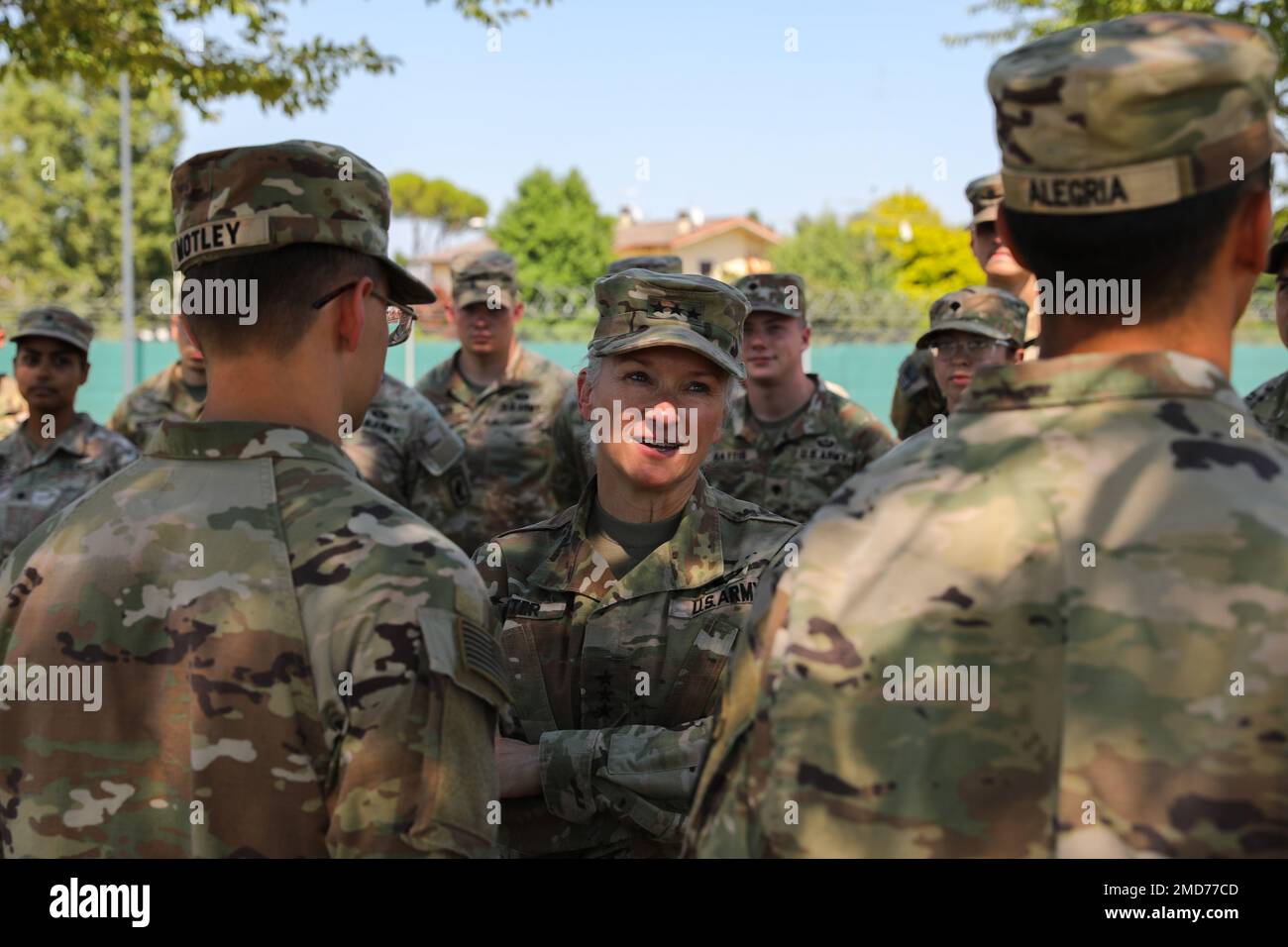 Lt. Gen Laura A. Potter talks to military intelligence Soldiers from ...