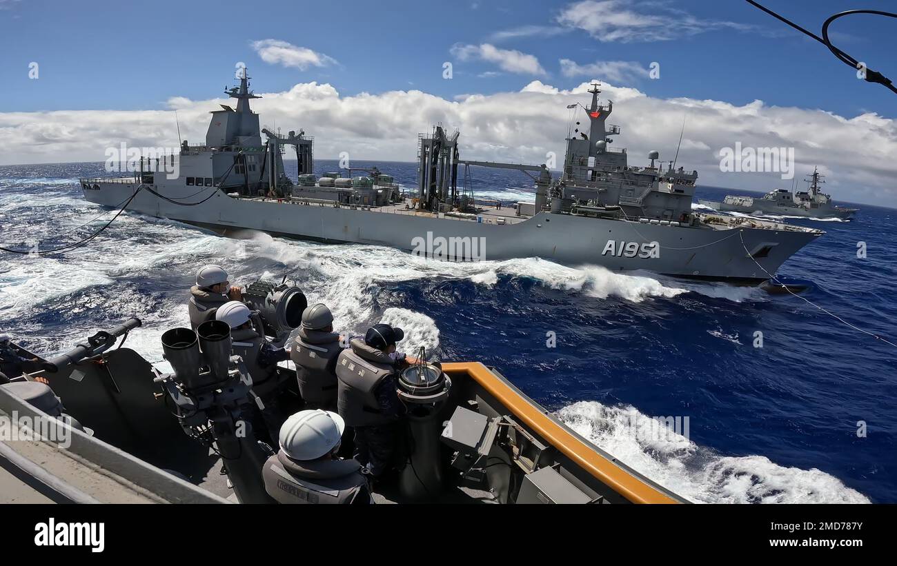 PACIFIC OCEAN (July 26, 2022) Japan Maritime Self-Defense Force ...