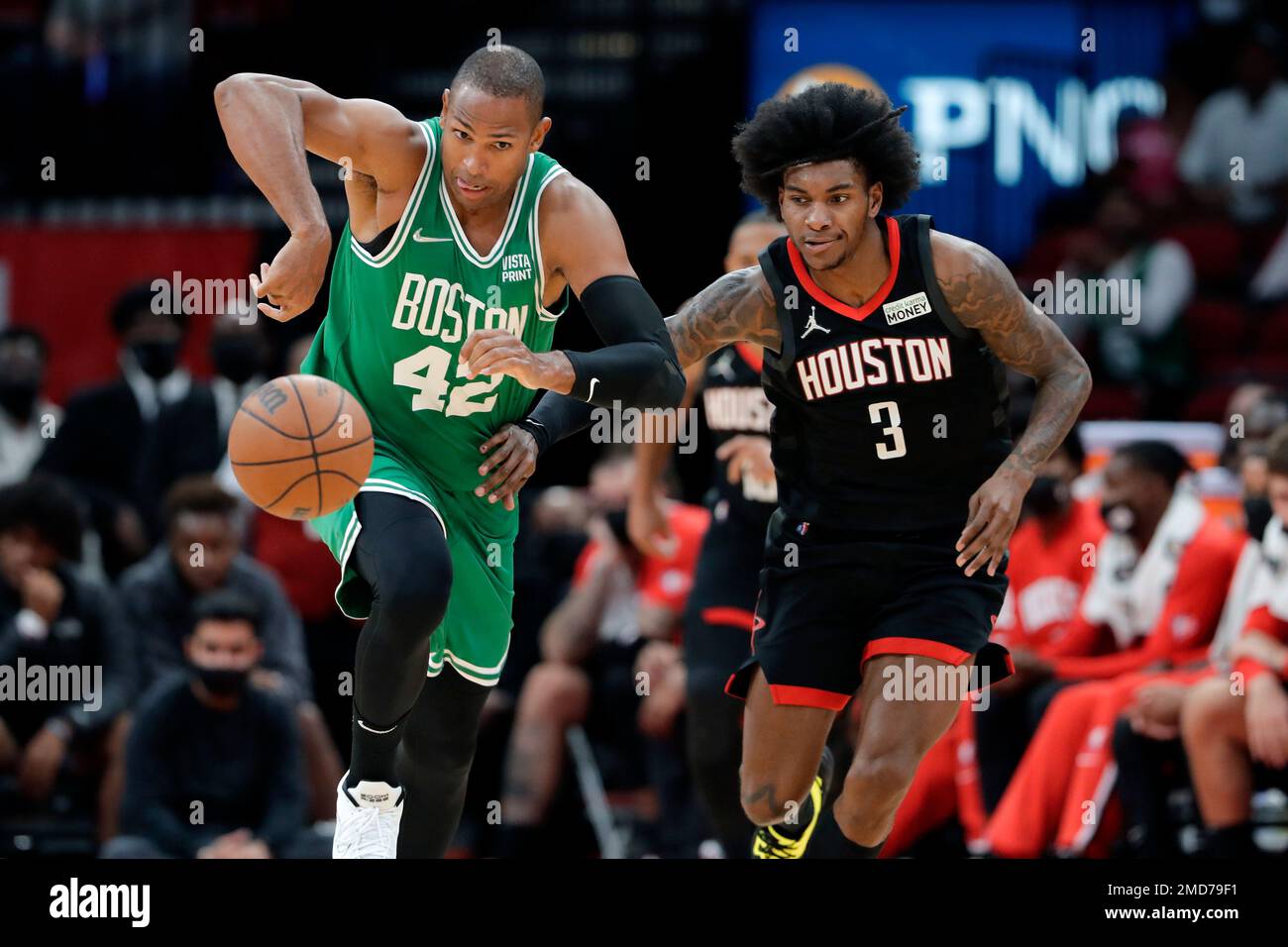 Boston Celtics center Al Horford (42) and Houston Rockets guard Kevin ...