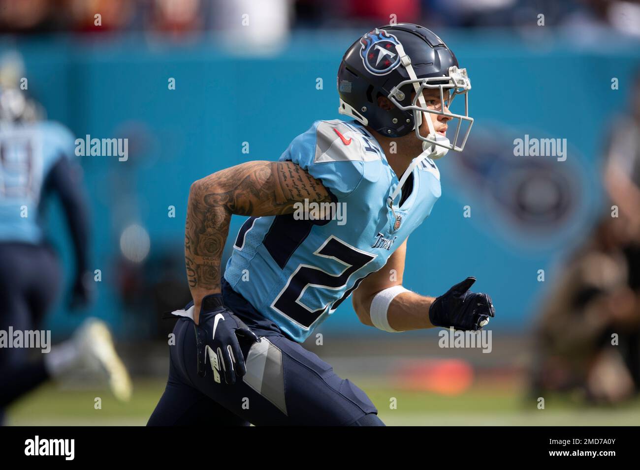 Tennessee Titans cornerback Elijah Molden (24) warms up before an NFL ...