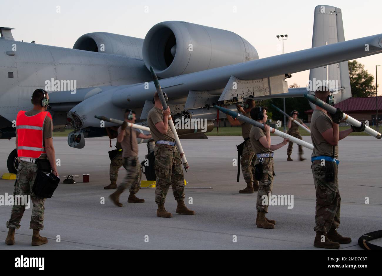 2 75 inch rockets hi-res stock photography and images - Alamy