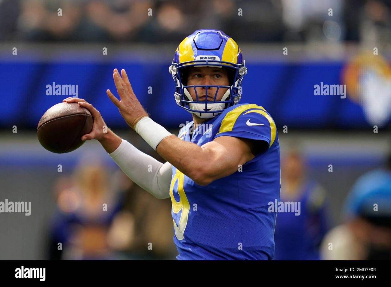 Los Angeles Rams quarterback Matthew Stafford throws a pass during the ...