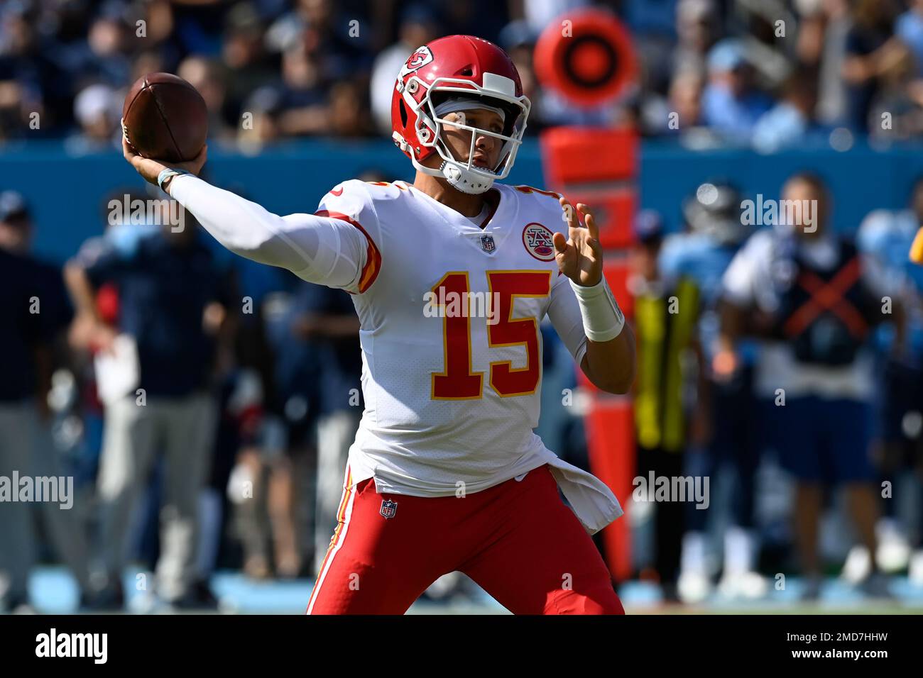 Kansas City Chiefs quarterback Patrick Mahomes passes against the ...