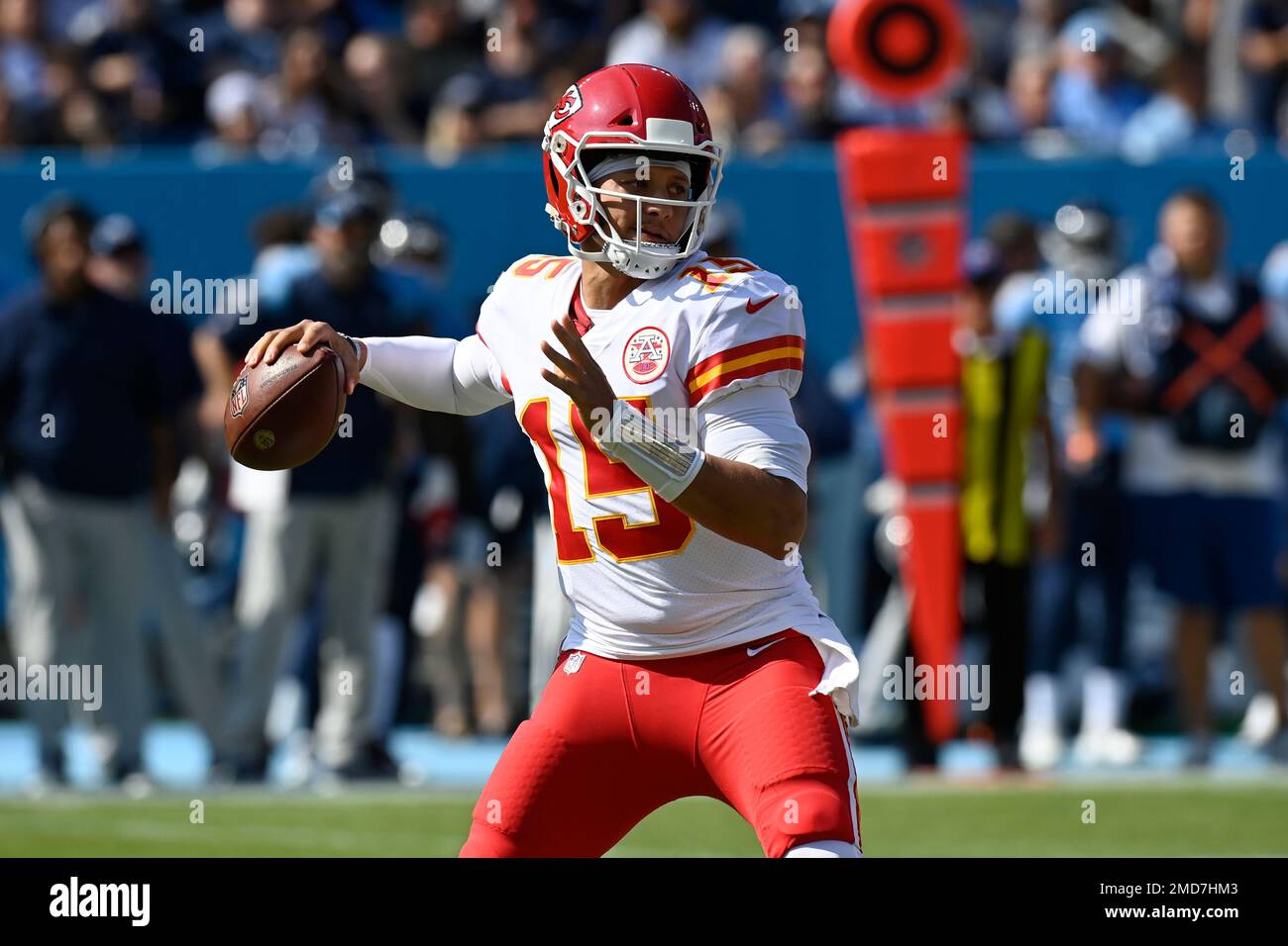 Kansas City Chiefs quarterback Patrick Mahomes passes against the ...