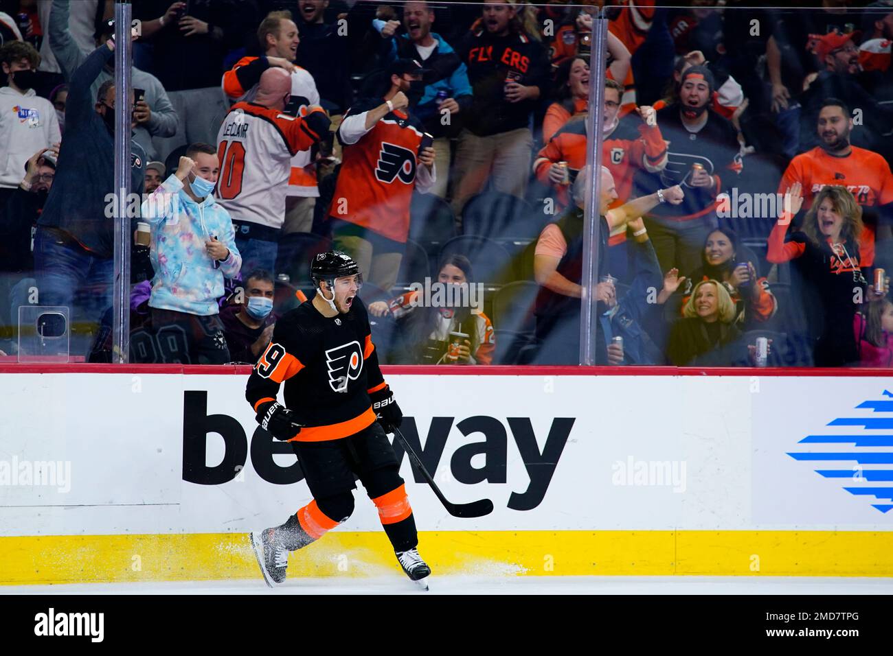 Philadelphia Flyers' Cam Atkinson plays during an NHL hockey game ...