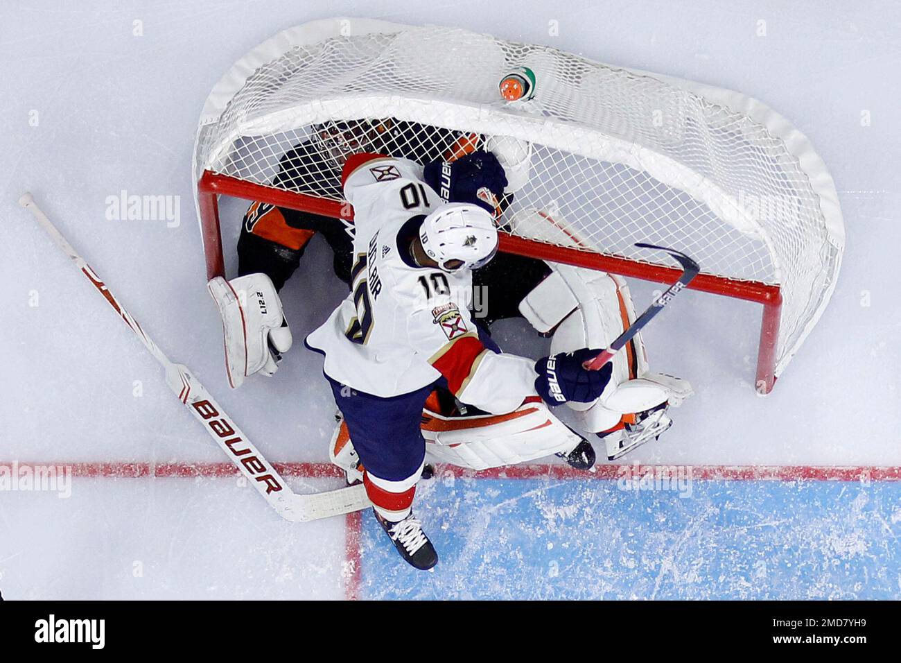 Florida Panthers' Anthony Duclair collides with Philadelphia Flyers ...