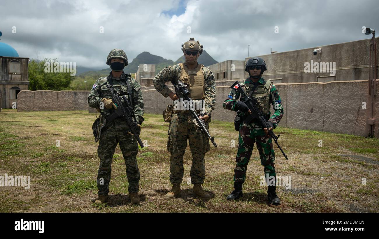 Marine Force Recon Uniform