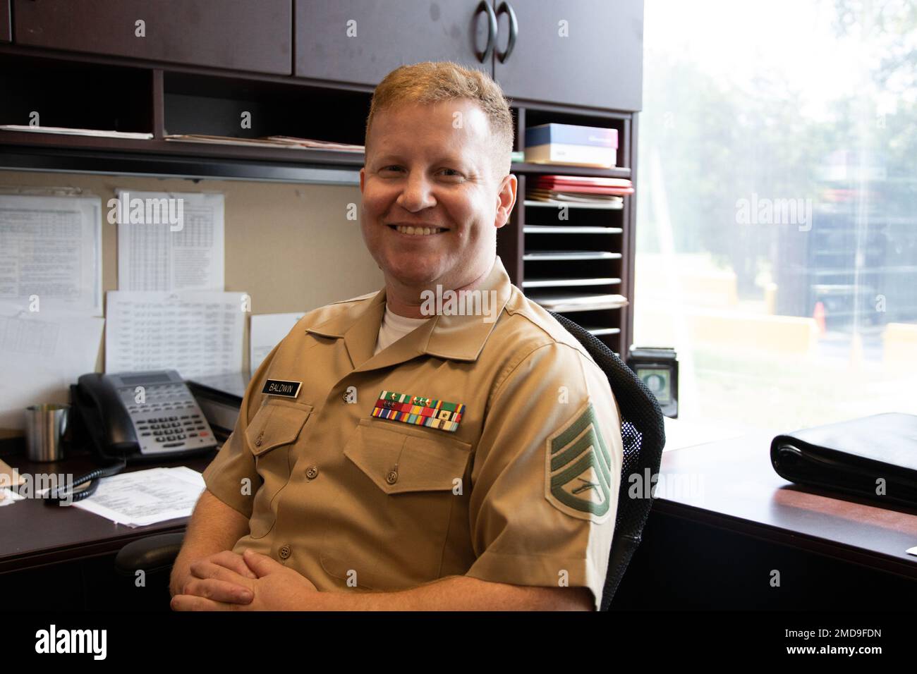 U s marine recruiting recruiter hi-res stock photography and images - Alamy