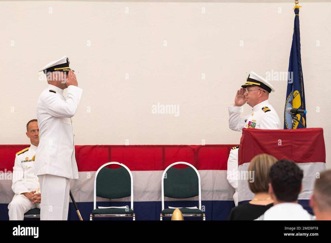 Cmdr. Patrick Alfonzo, left, commanding officer, Unmanned Undersea Vehicle Flotilla (UUV ...
