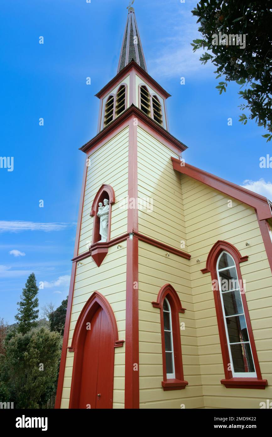 St Josephs historic Catholic church at Hiruharama, Jerusalem, Wanganui ...