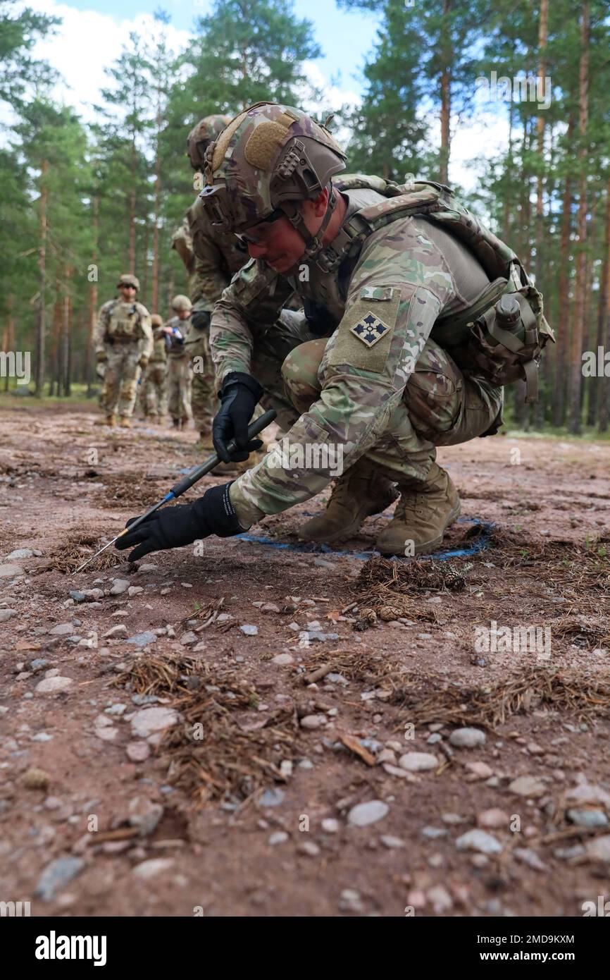 Minefield awareness hi-res stock photography and images - Alamy