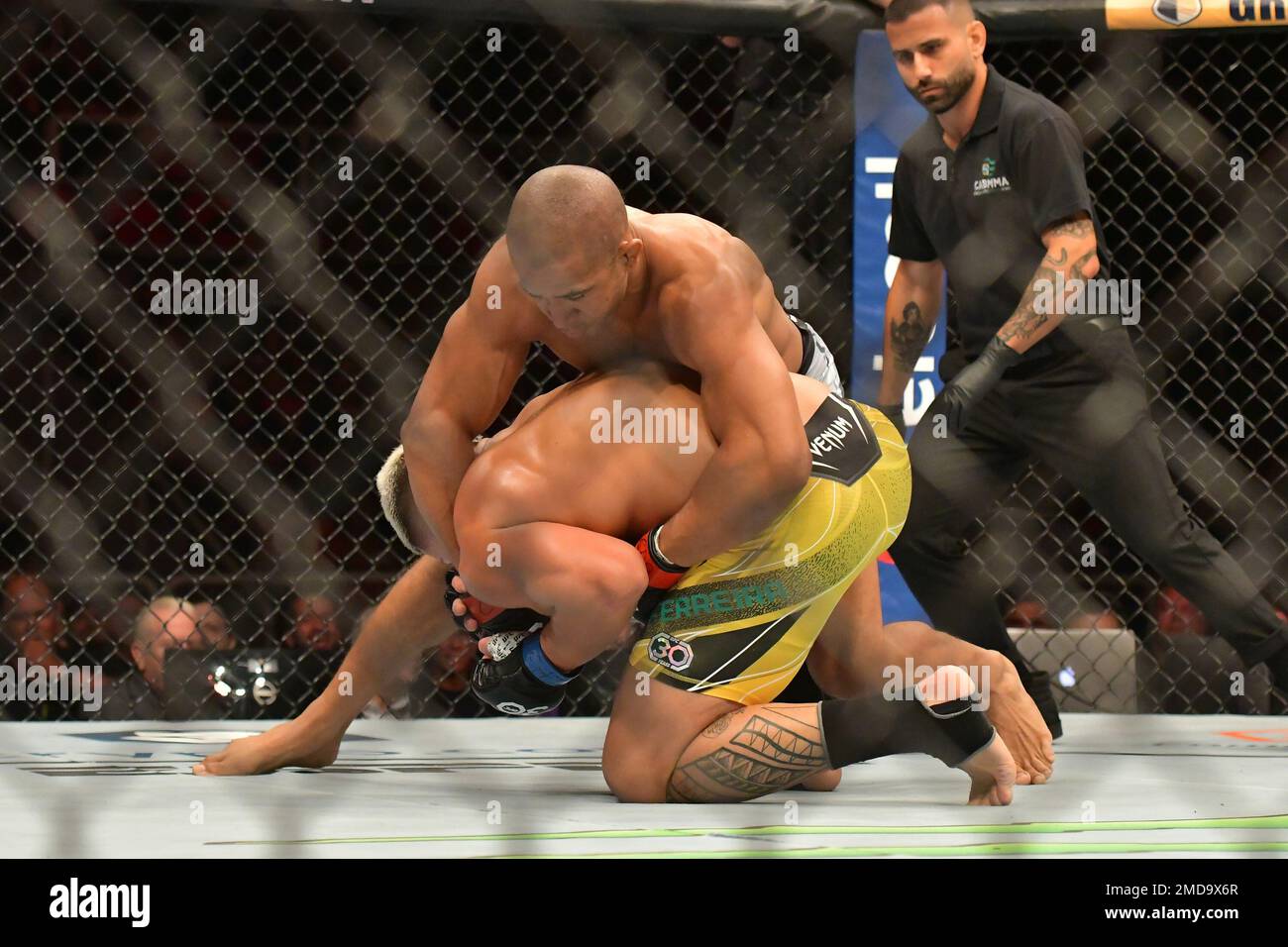 Lutas mma hi-res stock photography and images - Alamy