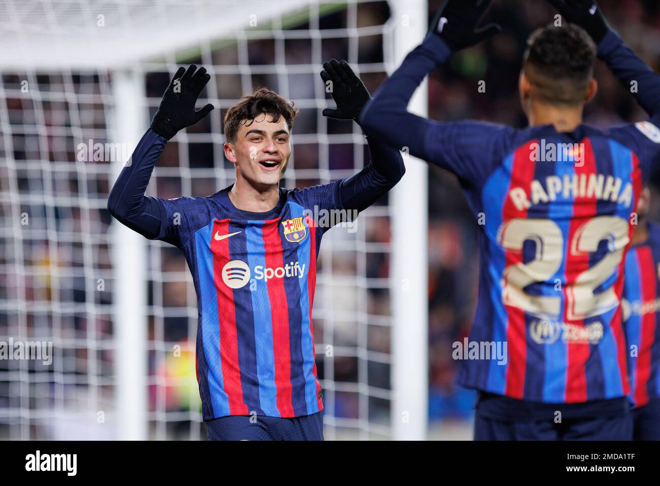 Pedri celebration score hi-res stock photography and images - Alamy