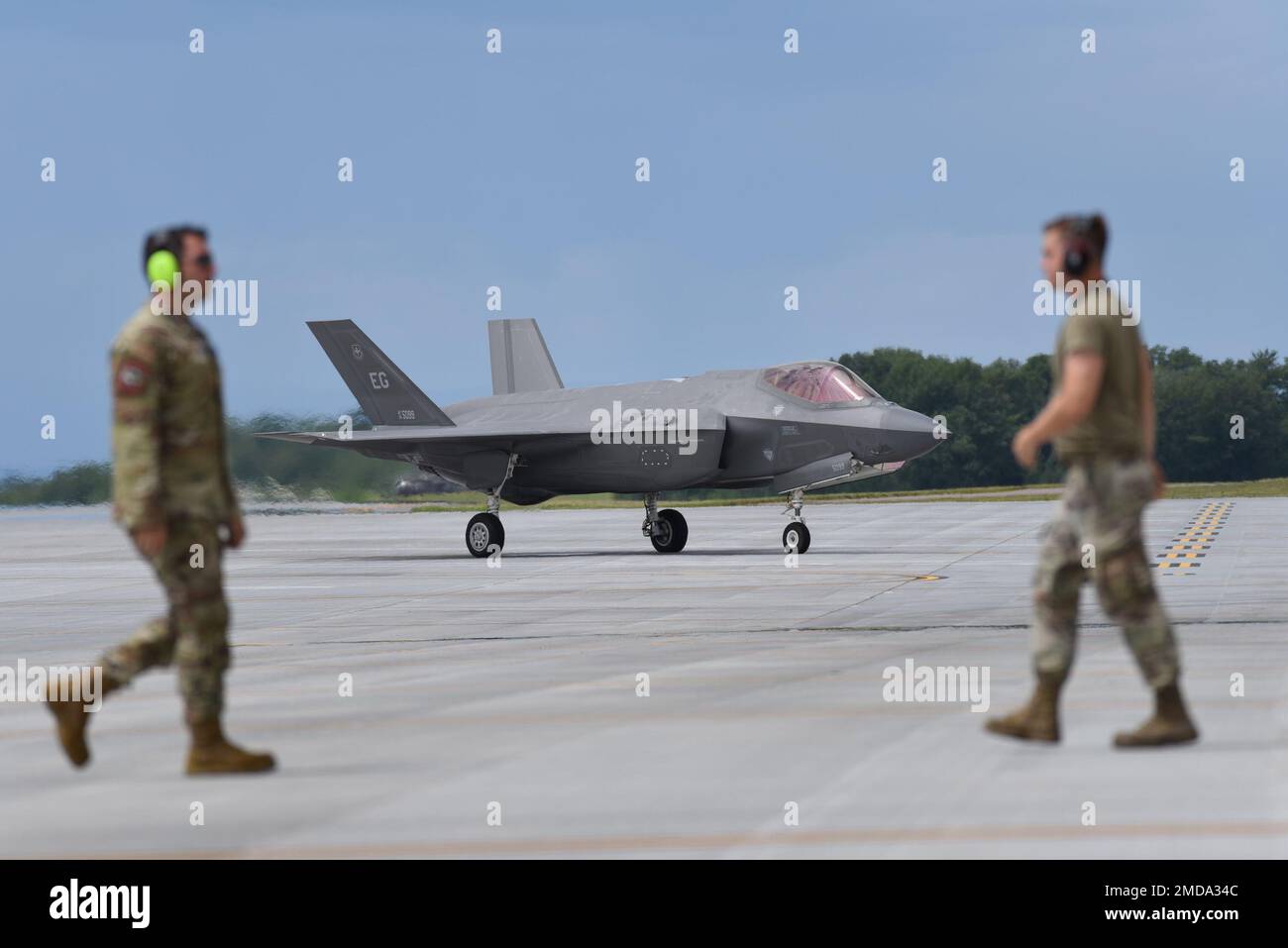 A U.S. Air Force F-35A Lightning II from the 60th Fighter Squadron ...
