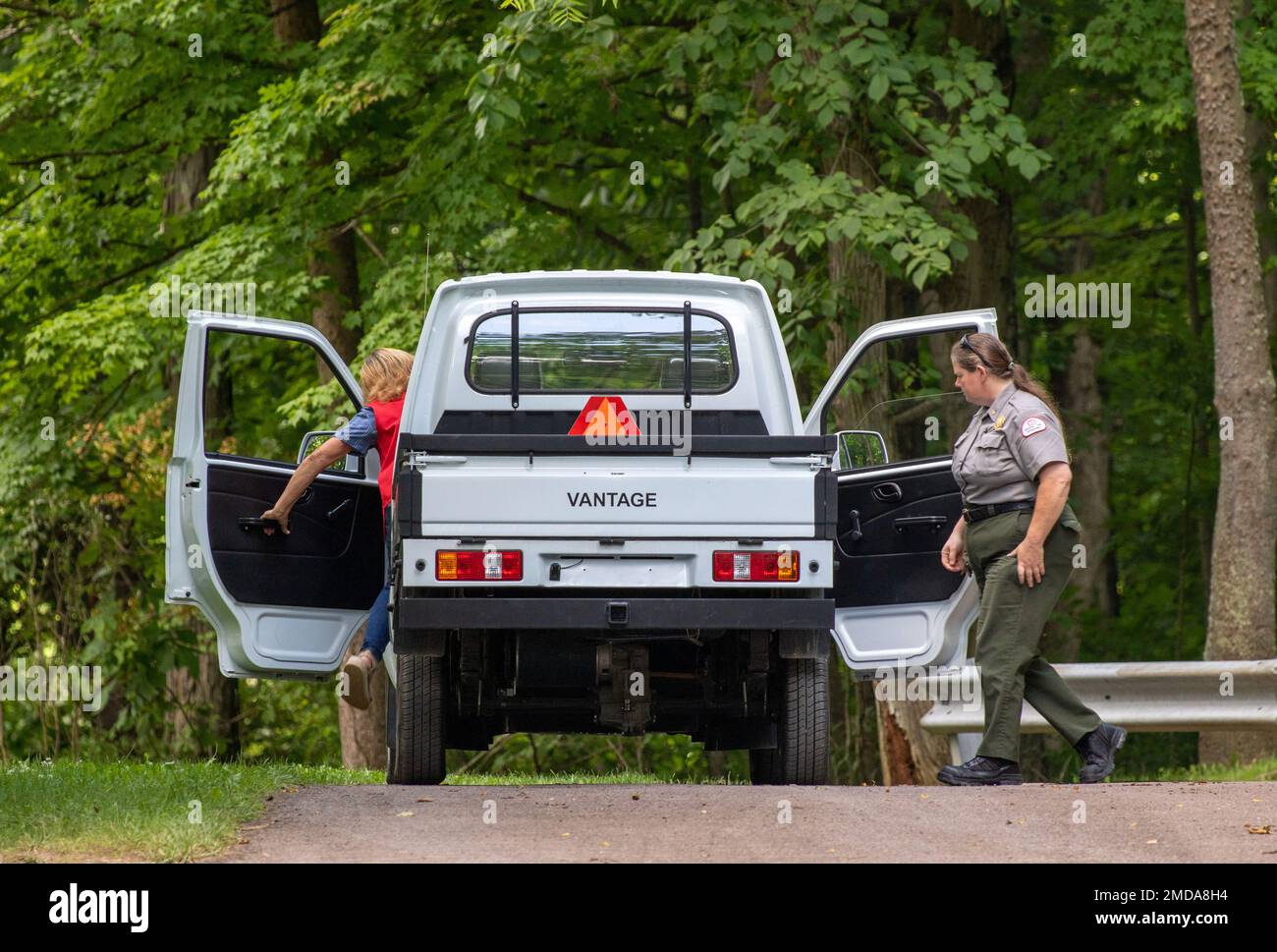 Army campground hi-res stock photography and images - Alamy