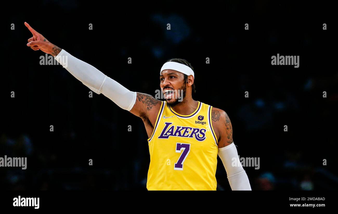 Carmelo Anthony 3 Point Gesture